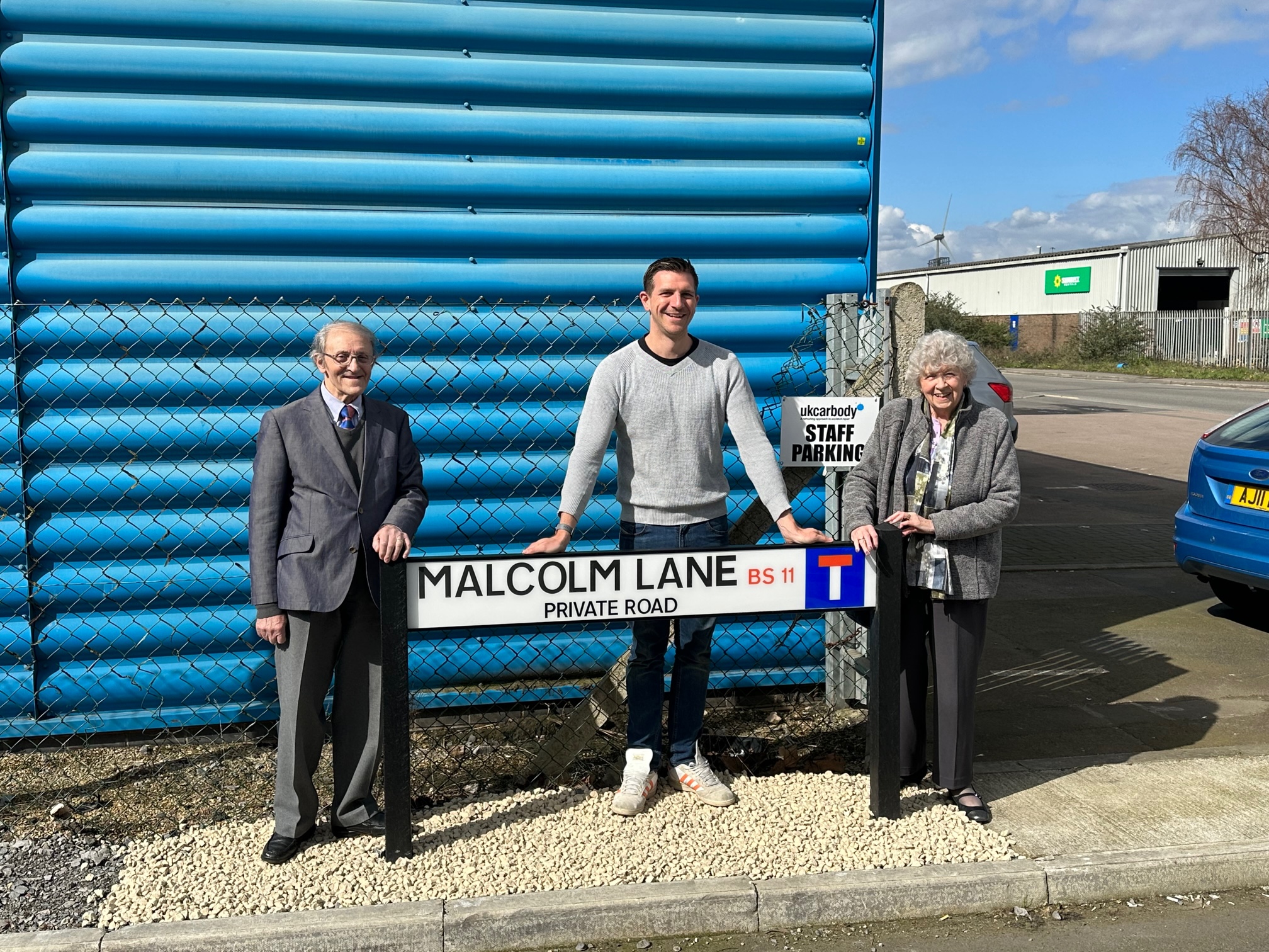 New Road Signs in Avonmouth – The Malcolm Gunter Foundation
